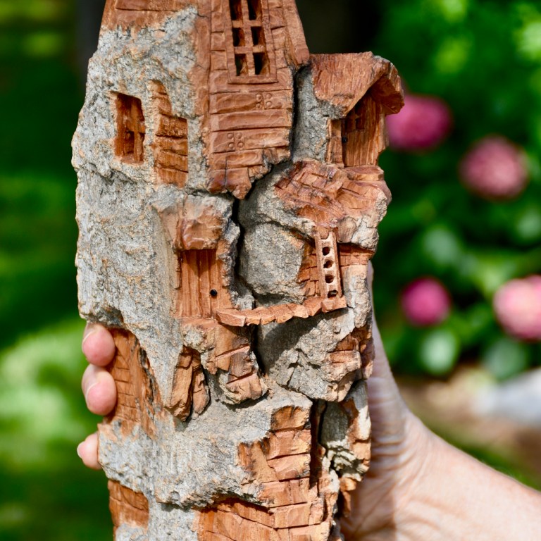 Bark Carving | tributesinwood